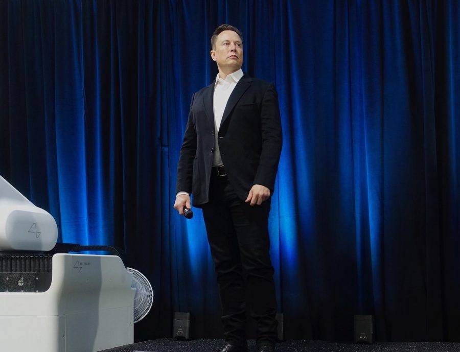 Elon Musk Envisions Neuralink Bridging Gap Between AI and Humans ...